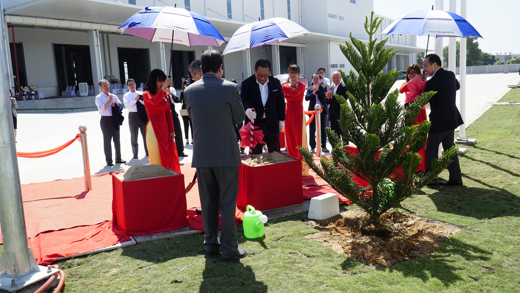 Khánh thành Trung Tâm Kho Vận Công ty TNHH Logitem Việt Nam tại Miền ...